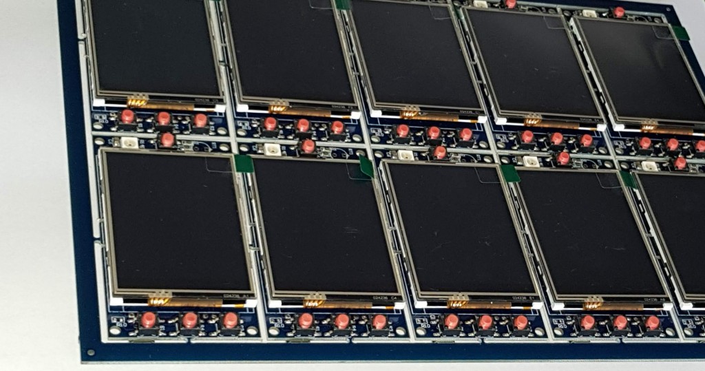 Tft32 Esp32 Based Iot Control Hubgateway With Tft Rfm69 And More 5976